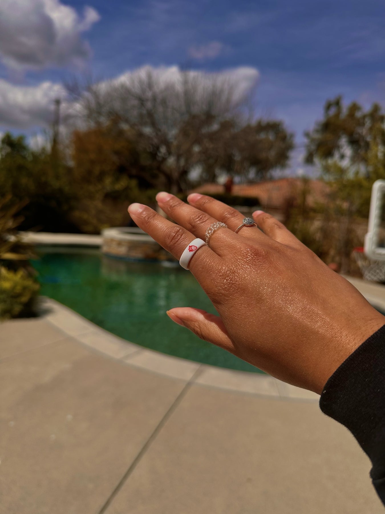 Flip Reversible strawberry / berry sweet ring – FlipRings